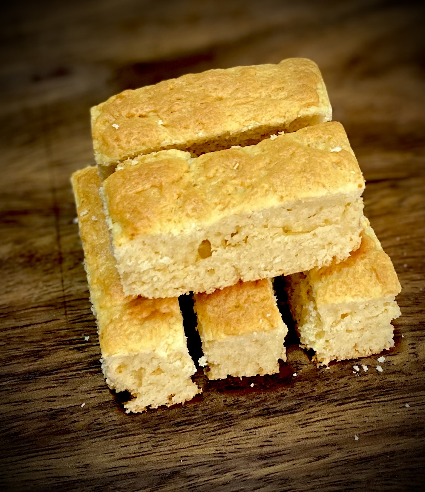 Rusks Buttermilk (500-550g) – Maggie’s Butcher and Baker